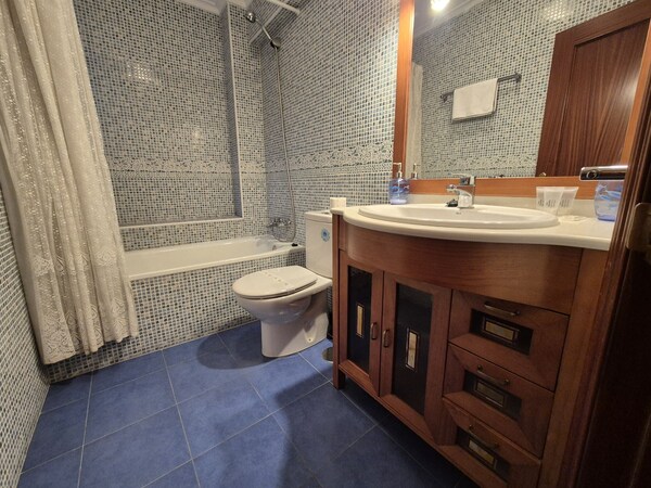 25a06 Centrico Playa 4 Dormitorios Luanco - Avilés