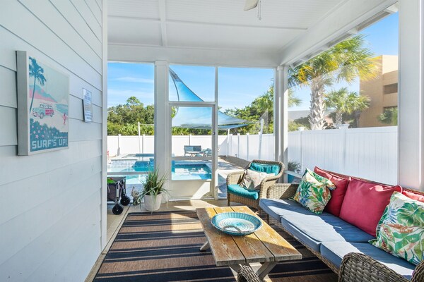 231 Sands St. Exceptional Home W Large Pool, Hot Tub, Custom Interior Sleeps 12 - Panama City Beach, FL