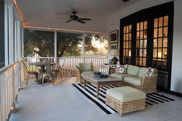 Shop, Swim, & Soak In The Views | Sleeps 15 | St. Jerome House + Cottage - Round Top, TX