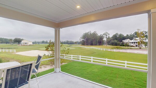 Cabin #3 At Sanctuary Cove - Brunswick, GA