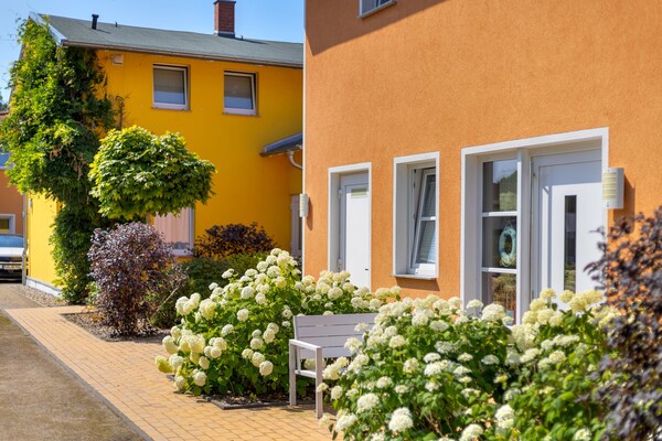 Ferienhaus 46/1 Mit Privater Sauna, Kamin, 4 Schlafzimmern Ca. 500m Vom Strand - Loddin
