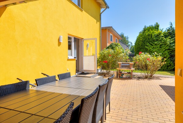 Ferienhaus 46/2 Mit Privater Sauna, Kamin, 5 Schlafzimmern Ca. 500m Vom Strand - Loddin