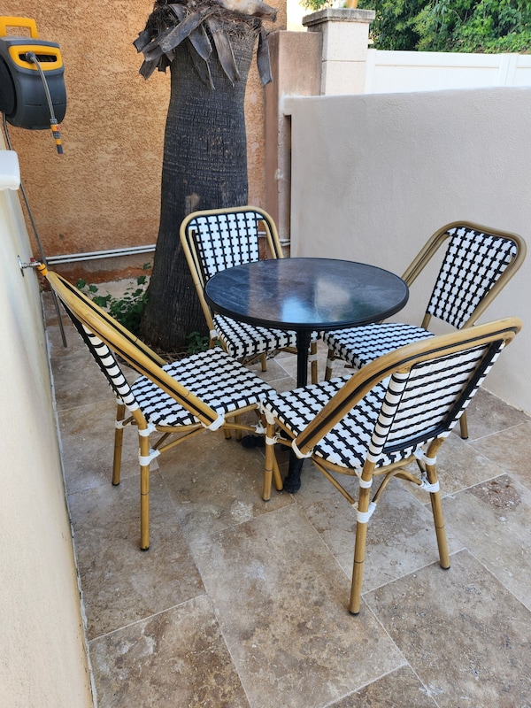 Cosy" House With Private Parking And Air Conditioning - Nîmes