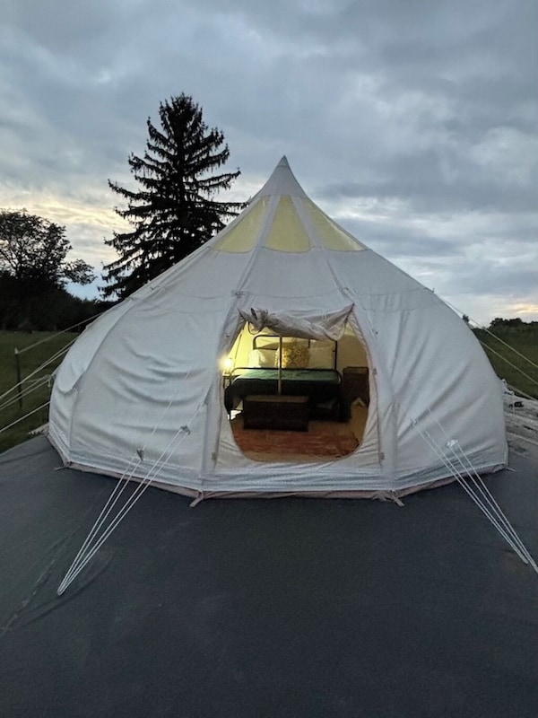 Camp Sly Fox Bell Tent With A Clear Ceiling. Sleep Under The Stars! - Pennsylvania
