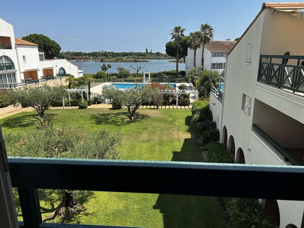2-room Apt With Pool And Parking In Port Camargue - Saint-Laurent-d'Aigouze