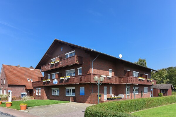 Apartment Möwe - Haus Hafenromantik In Neuharlingersiel - Spiekeroog