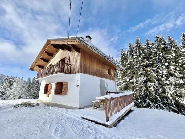 Chalet Indépendant Avec Spa, Sauna Et Cheminée à Notre-dame-de-bellecombe - 10 Pers - Crest-Voland