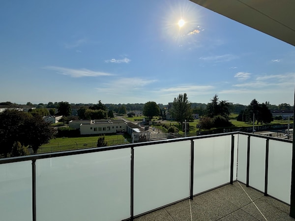 Air-conditioned Apartment With Terrace - Illkirch-Graffenstaden