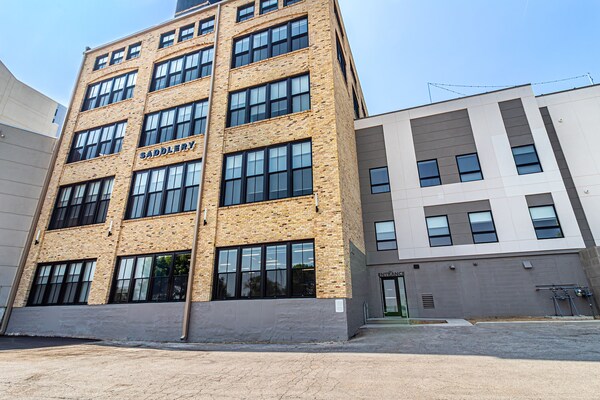 One Bedroom King With Views Of Lake Monona In The Heart Of Downtown. - Madison, WI