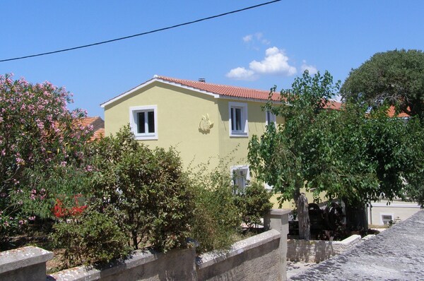 Apartment žAna (104451-a2) - Sali (Island Of Dugi Otok) - Sali