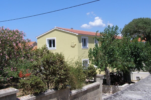 Apartment žAna (104451-a2) - Sali (Island Of Dugi Otok) - Sali