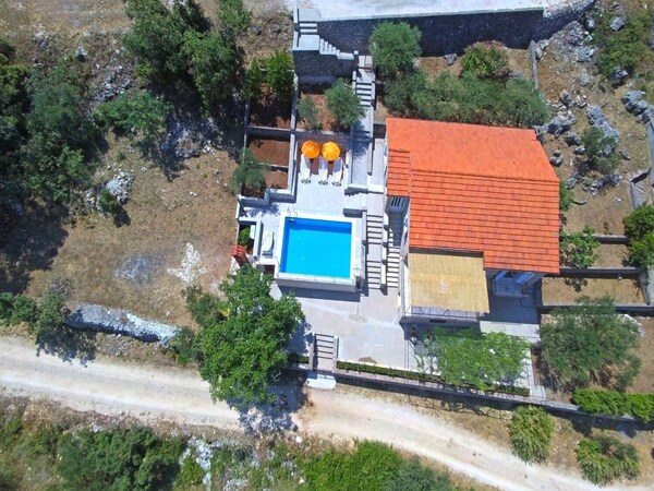 House Tonko (10883-k1) - Postira - Island Brac - Omiš