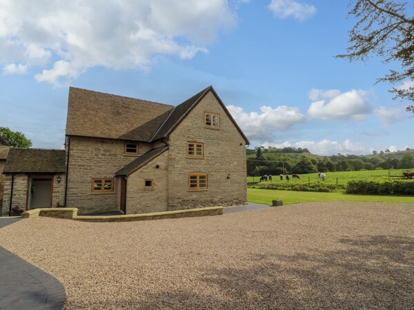 Grove Farm, Family Friendly, With Open Fire In Church Stretton - Shropshire