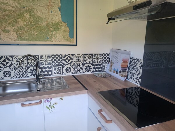Chambre D'hôtes With Breakfast, Kitchen And Swimming Pool In Summer! - 塞雷