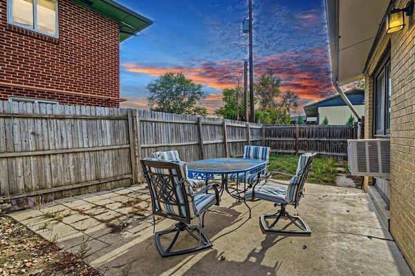 Vaulted Ceilings & Modern Amenities Near Red Rocks & Denver - Golden, CO
