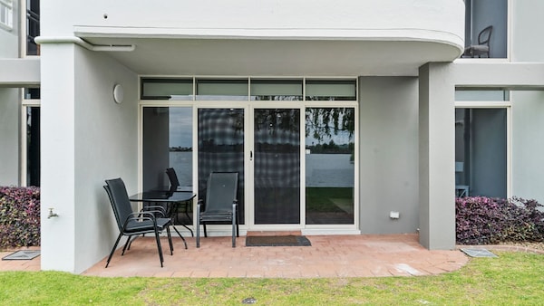Yarrawonga Lakeside Apartment 27 - Yarrawonga