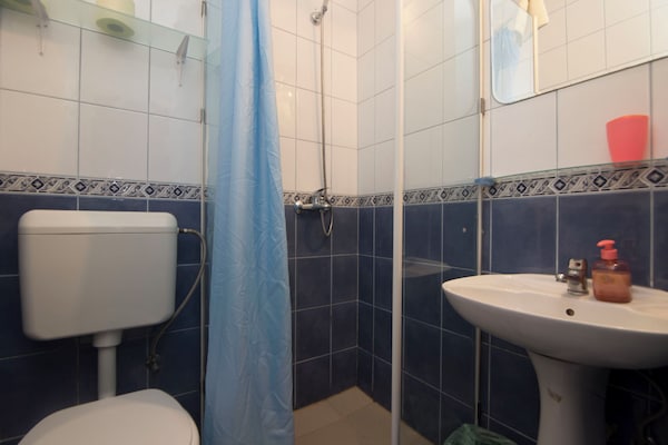 Apartments Jadranka (103441-a3) - Sucuraj - Island Hvar - Drvenik