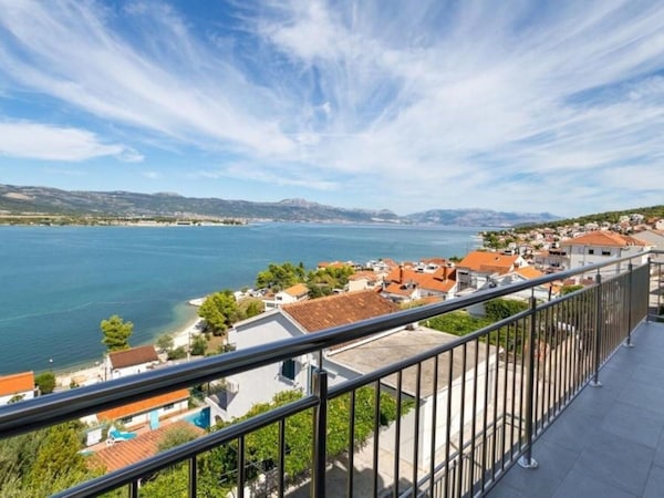 Apartments Petar (10396-a2) - Trogir - Trogir