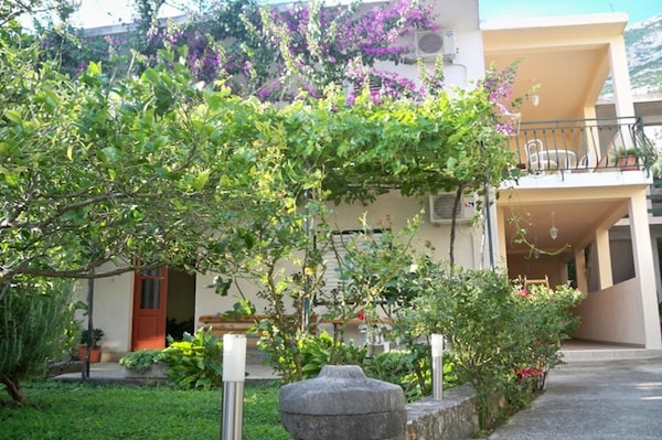 Apartments Sini (10227-a4) - Makarska - Makarska