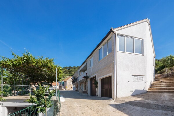 Haus Andre (107801-k1) - Nerezisce - Insel Brac - Omiš