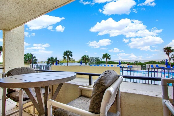 Cozy 2bedroom Condo In Hudson With Gulf Views & Beach Access With Pool,wifi & Ac - Hudson, FL