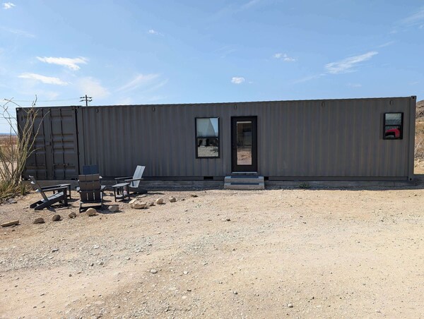 Container Home @ Stardust Big Bend 5 Min From Park - Terlingua, TX