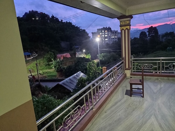 Mountain View Family Apartment - Pokhara