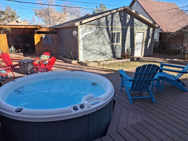 Grand Junction Bike Hotel & Hot Tub - Grand Junction, CO