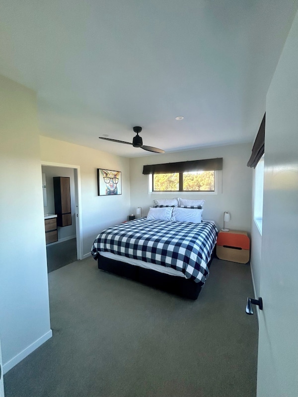 Pet Friendly Rural Paradise - Clevedon