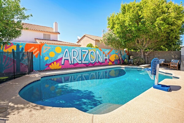 Family & Pet-friendly Oasis - Pool, Games And More! - Mesa, AZ