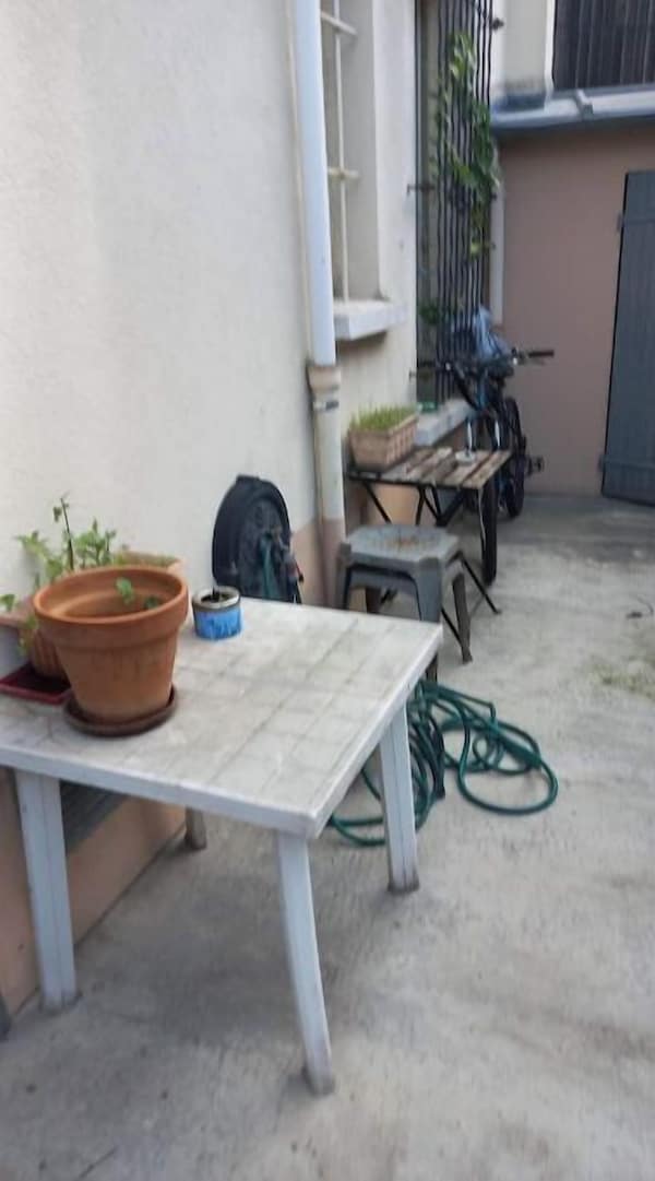 Confortable Deux Pièces Aux Portes De Paris. - Montreuil, France