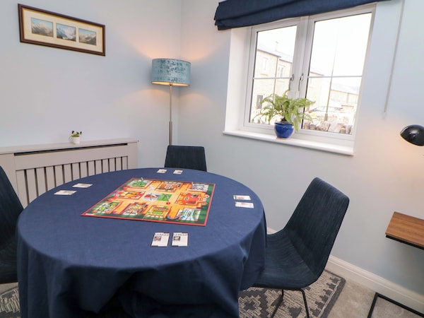 Knoll View, Family Friendly, With A Garden In Bradwell - Tideswell