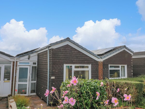 Awalek, Cumber Close, Pet Friendly, With A Garden In Malborough - Kingsbridge