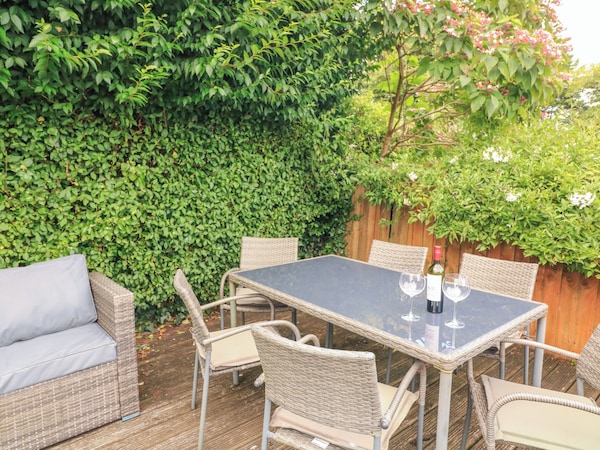 Old Police House, Pet Friendly, Country Holiday Cottage In Salcombe - Salcombe