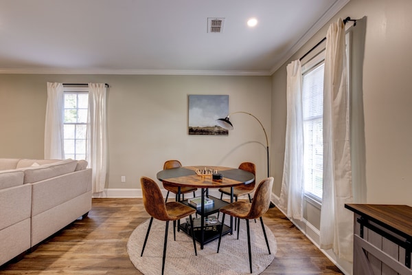 Newly Updated-sprawling Ranch On Wimbledon - 波士頓
