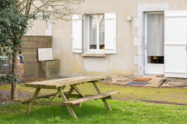 Maison De Vacances 'Gite Terre Mer Des Sables Blancs' Avec Terrasse Privée, Jardin Privé Et Wi-fi - Bénodet