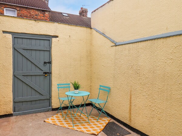 Coastal Cottage, Pet Friendly, With Open Fire In Loftus - Staithes