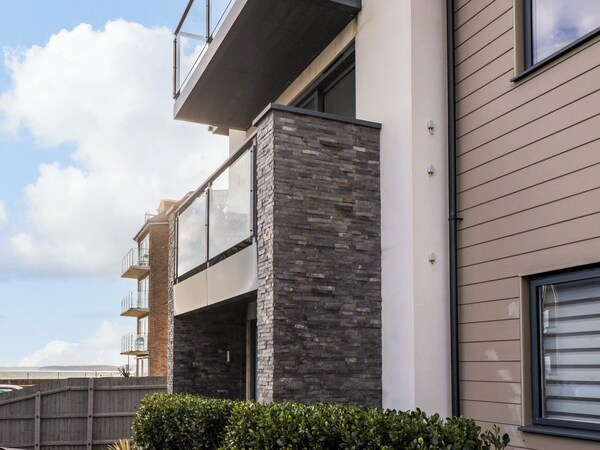 7 Warren Edge Close, Family Friendly In Bournemouth - Christchurch