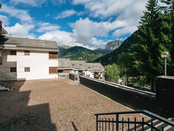 Cesa Del Sass By Interhome - Canazei