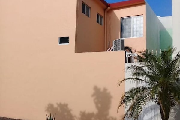 Esquina De La Bonanza , Totalmente Climatizada. - Veracruz