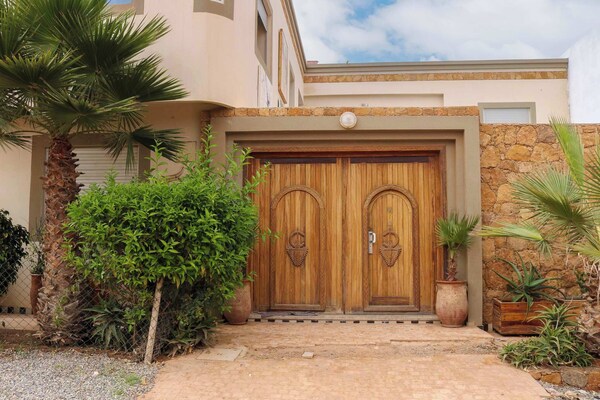 Panoramic View Villa, 4 Bed, Pool - Mirleft