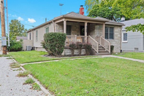 Gorgeous 2- Story Home In Heart Of Broad Ripple - Indianapolis, IN