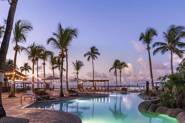 2 Inviting Suites W/ Stunning Bay Views And Full Spa Services - Infinity Pool - Bridgetown