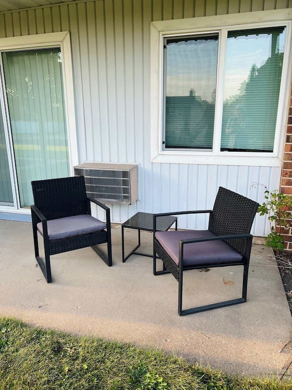 1 Bedroom - 1220 Canterbury Ct - Cottage Grove, WI