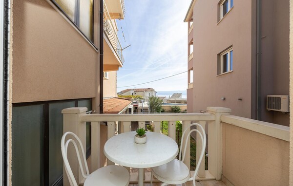 Schöne Wohnung In Dugi Rat - Omiš