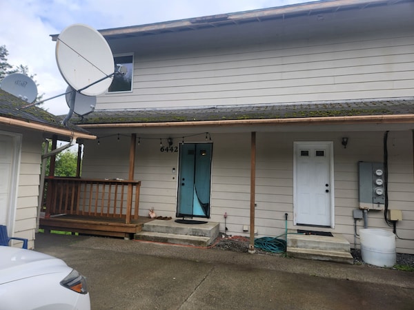 Beautiful Beachfront Close To Town And Eaglecrest - Juneau, AK