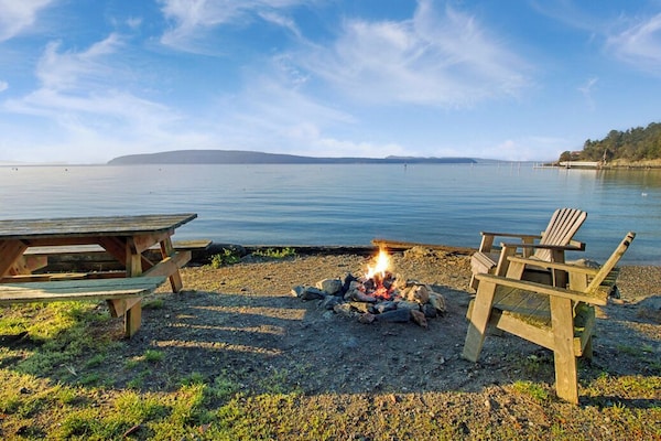 2br Beach Cabin On Prime West-facing Beach! - Orcas Island, WA