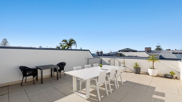 Paradiso 'Surf 343' - 3 Bedroom Superior Family Roof Top - Gold Coast