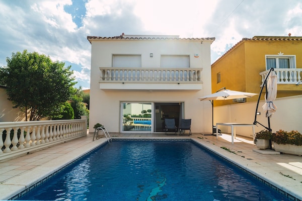 Welcs Casa 185 Emp Con Piscina Privada - Empuriabrava