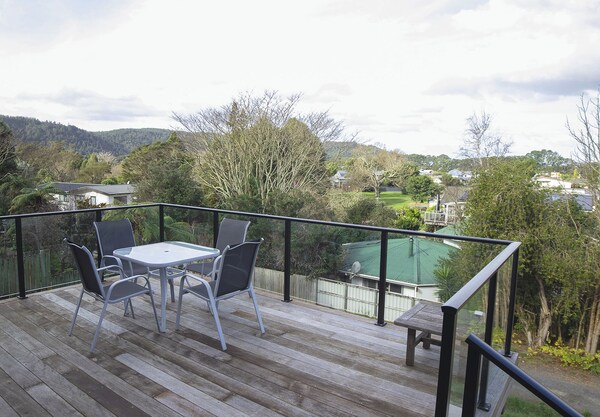 Cosy 2br Home Near Town, Ensuite & Modern Amenities - Whangamatā